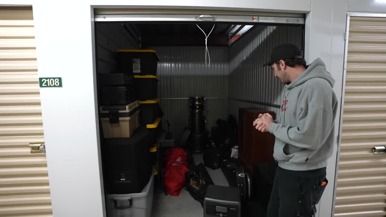 He Opened A Rare Millionaires Abandoned Storage Unit Then The Story ...
