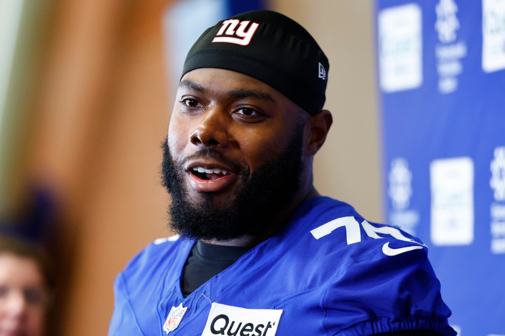 Giants restructure Andrew Thomas’ contract to create more cap space