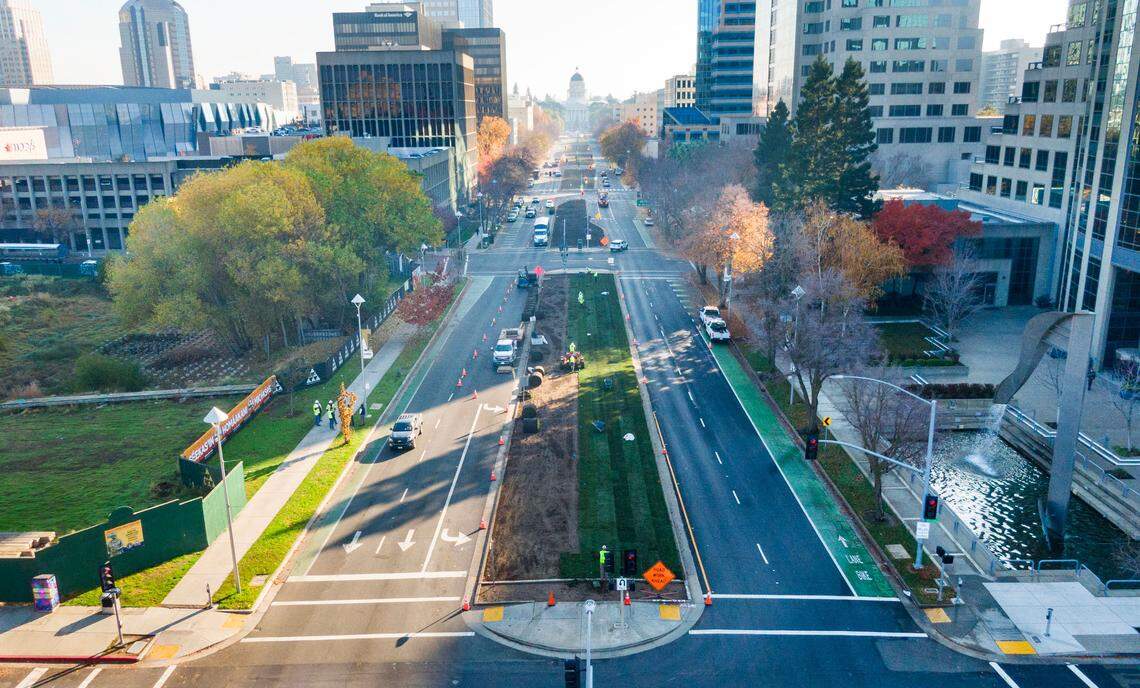 Downtown Sacramento is ready to welcome state workers back to their ...
