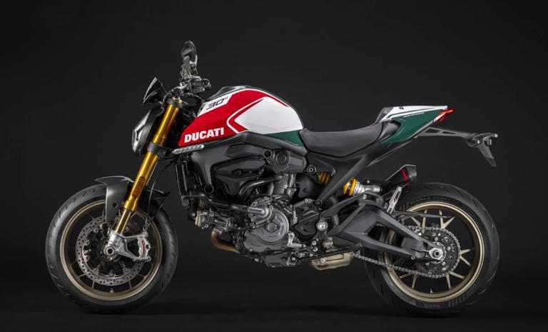 Ducati Monster V2 vince il Red Dot 2026: è la naked più desiderata