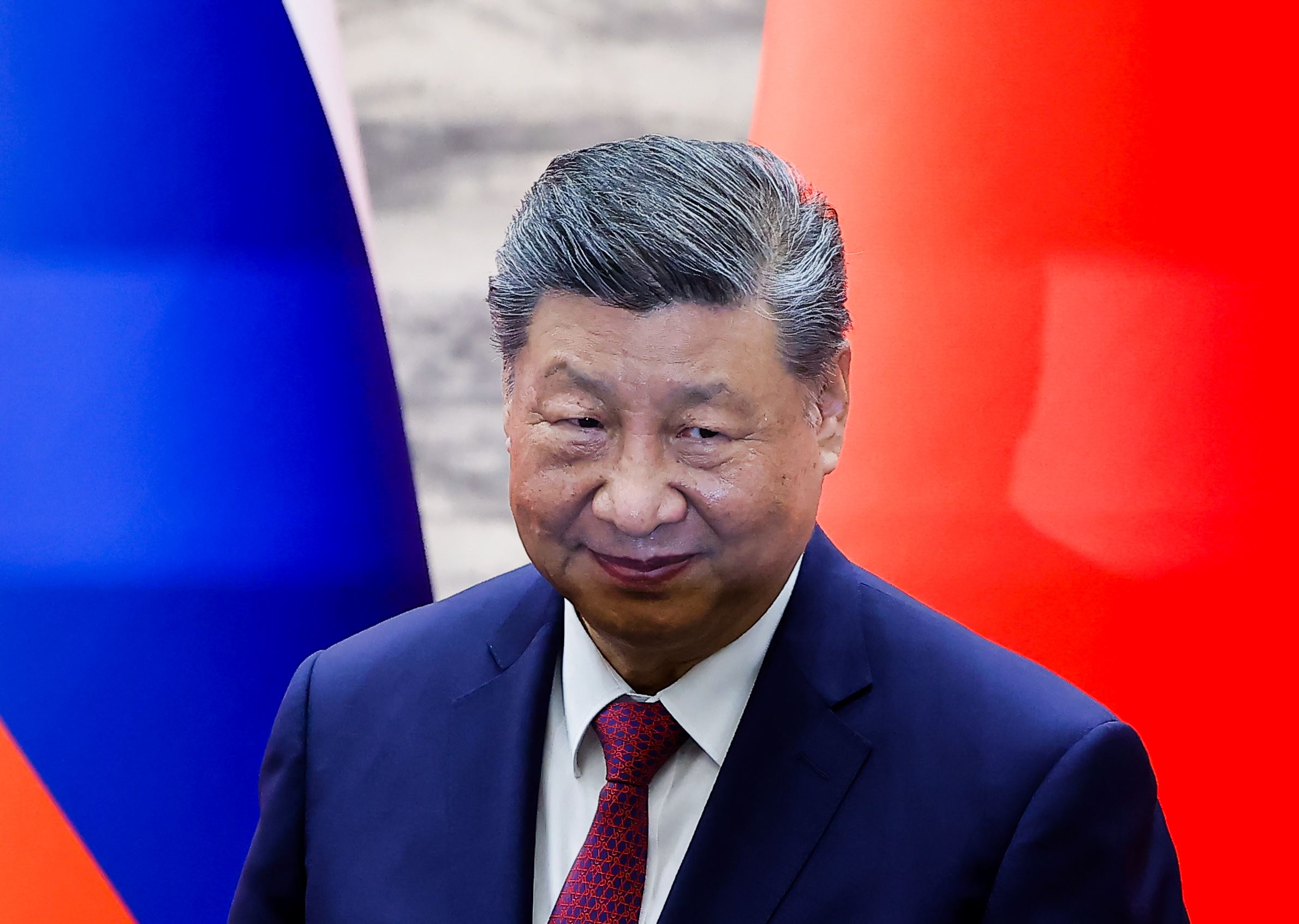 Despite Xi pledge, China faces 'immense' smoking challenge