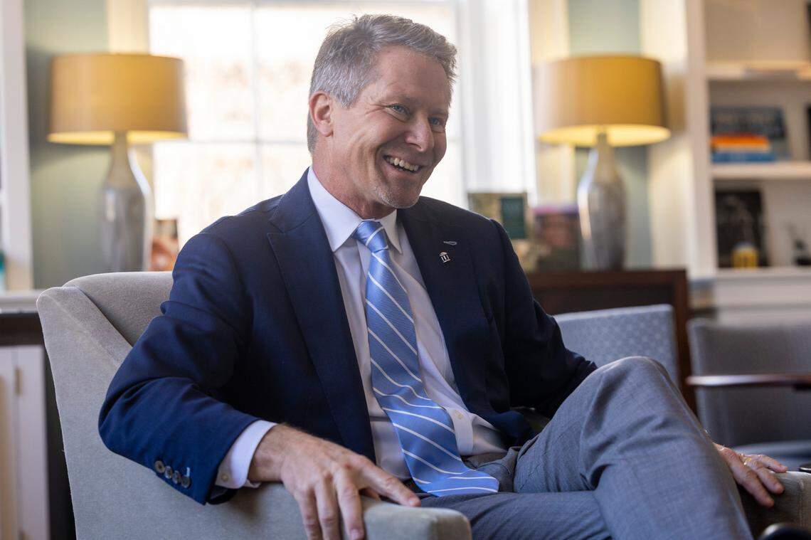 Former UNC chancellor's sudden departure from Michigan State is all too ...