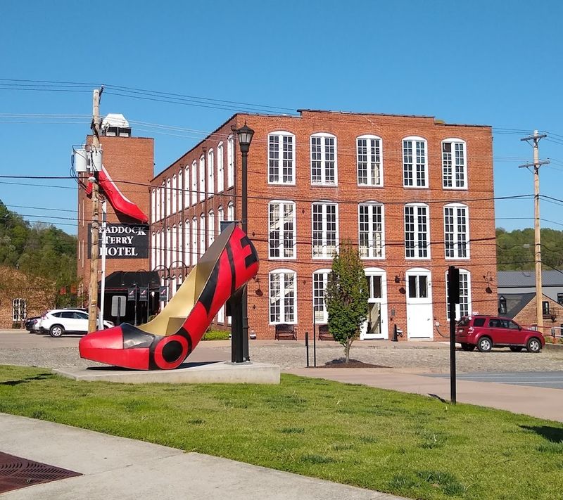 This charming Virginia town has a massive high heel you can actually ...