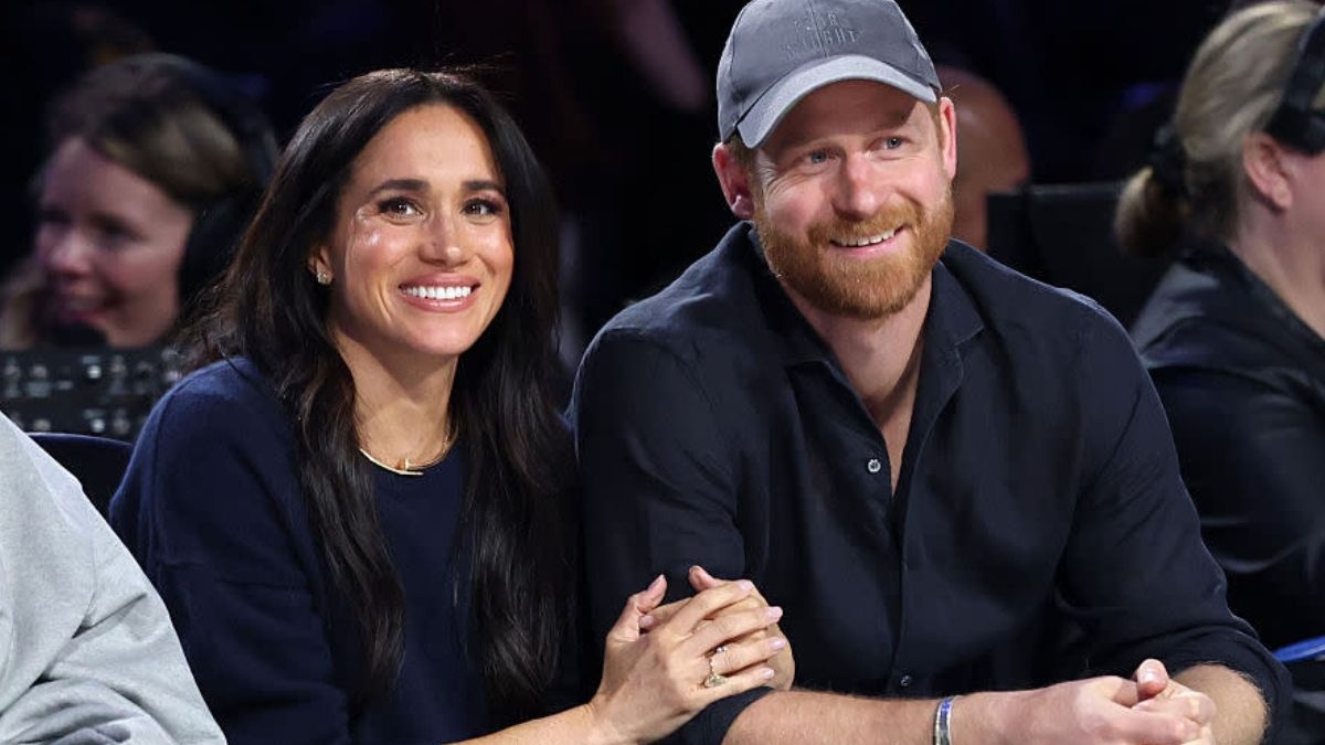 Following Prince William's royal confession, Meghan Markle shares ...