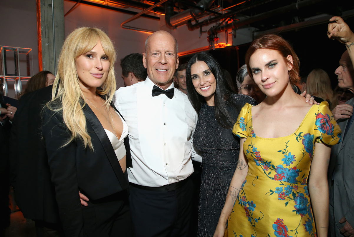 Rumer Willis: «Il tempo di papà Bruce Willis con mia figlia Louetta è ...