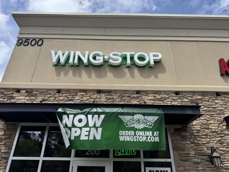 Wingstop is latest addition to flock of chicken-wing restaurants in ...