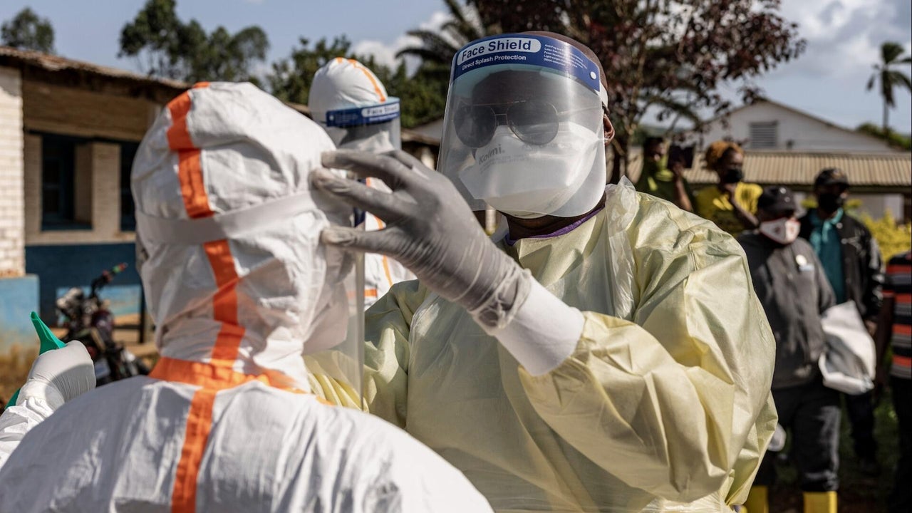 Several US airports to begin enhanced Ebola screenings