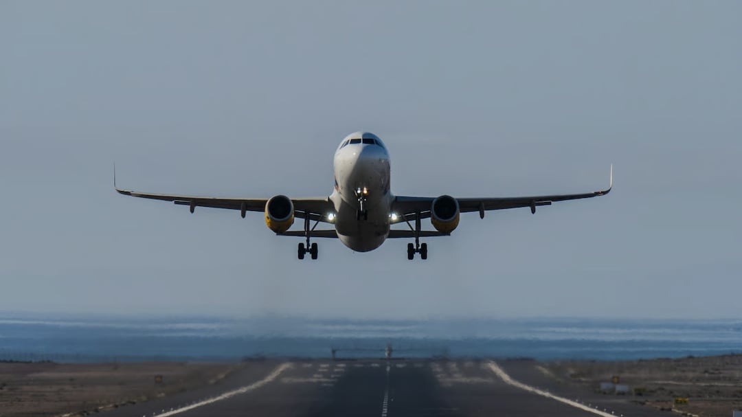Flights impacted! IndiGo, Akasa Air, Delhi Airport issue advisory as ...