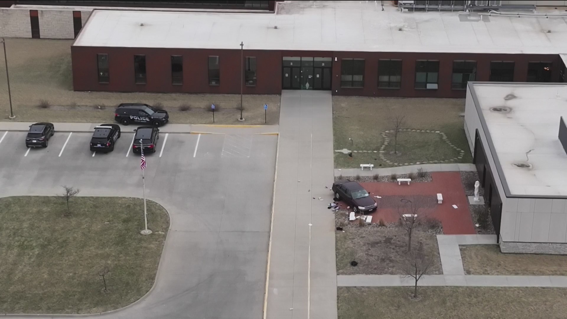 No charges for driver who struck group of Ankeny students, APD says