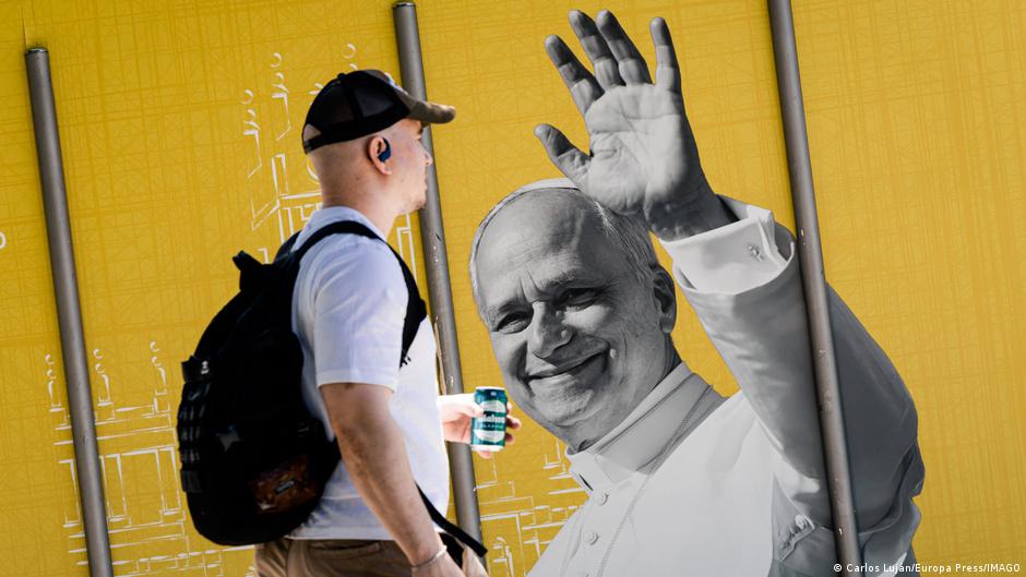 Por qué el papa necesitó a Gandalf y a Picasso para explicar el peligro ...