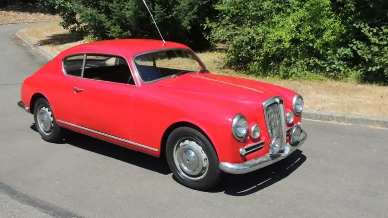 1957 Lancia Aurelia B20 GT coupe highlights golden era of Italian ...