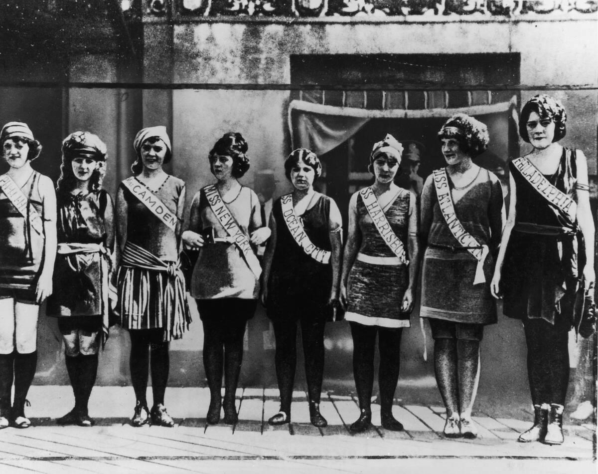 Facts about some of the strangest beauty standards of the 1900s