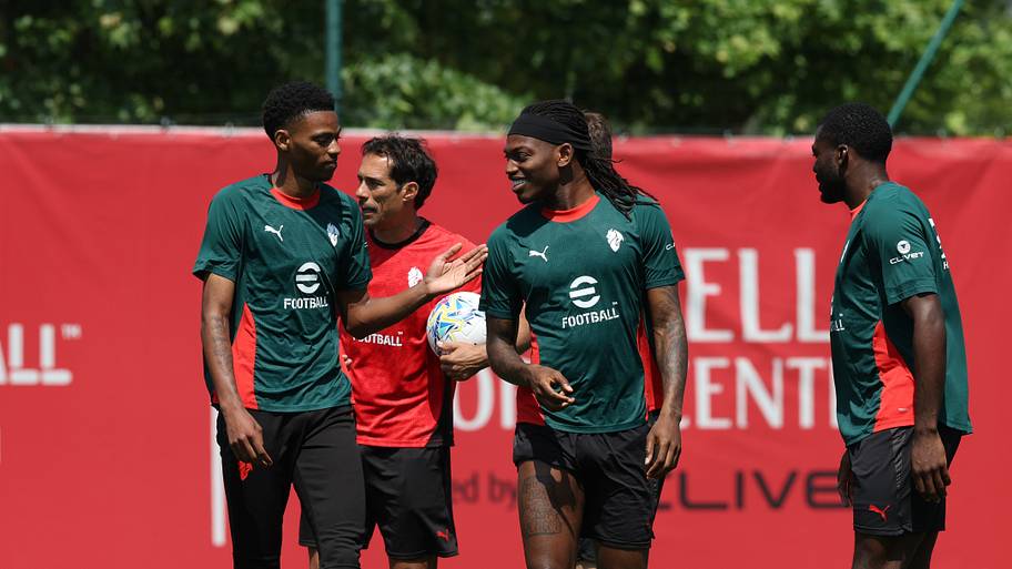 Chelsea can sign one of the best players in the world for just £43m ...