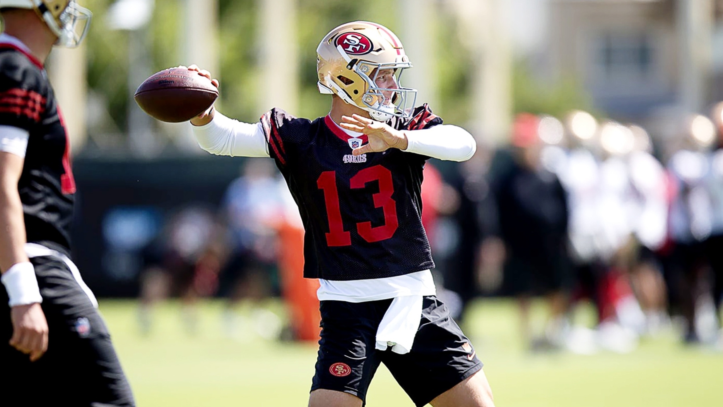 Watch: 49ers players take the practice field for first OTA session