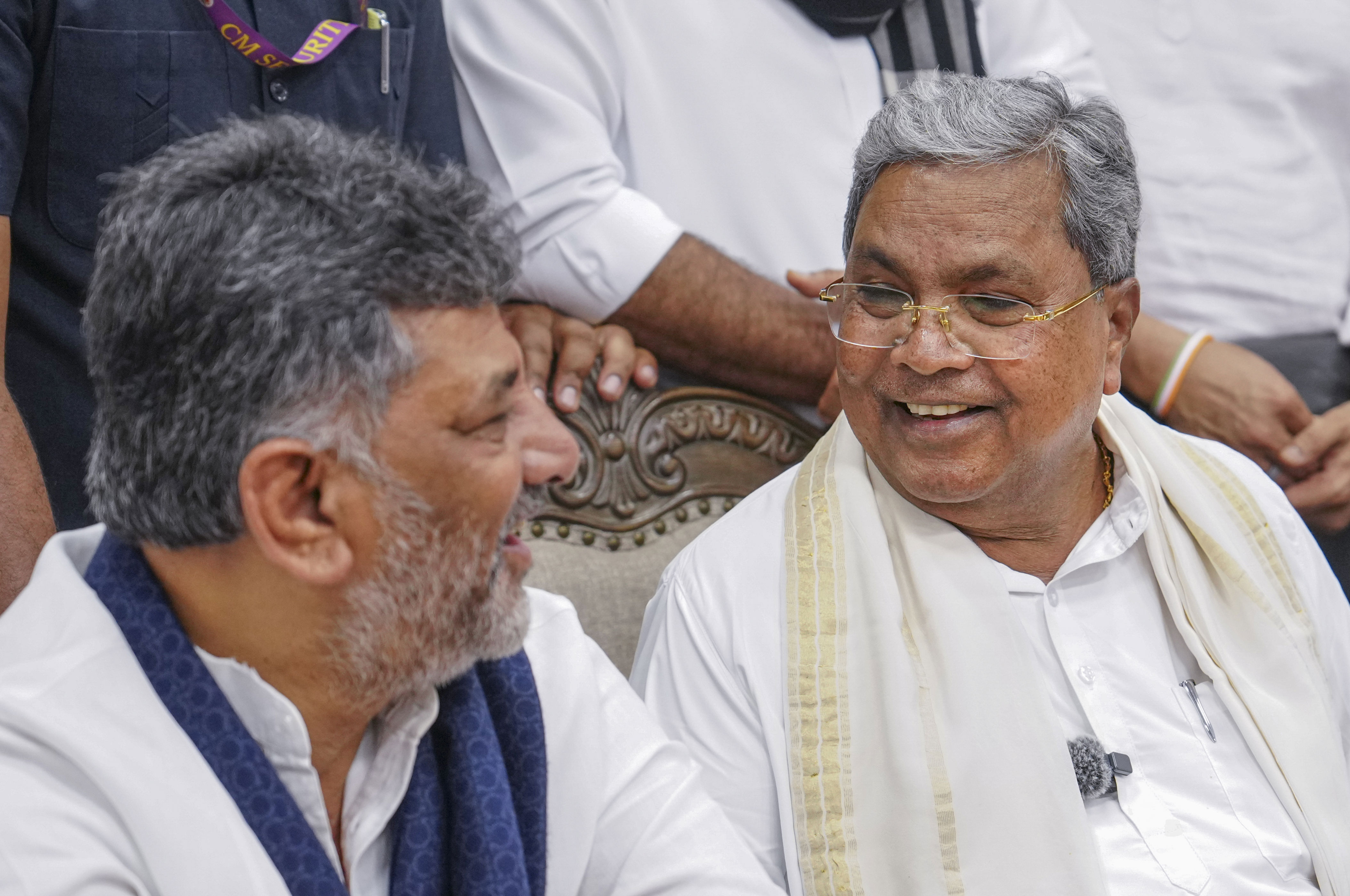 Congress lauds 'selfless decision' of Siddaramaiah to step down, shares ...