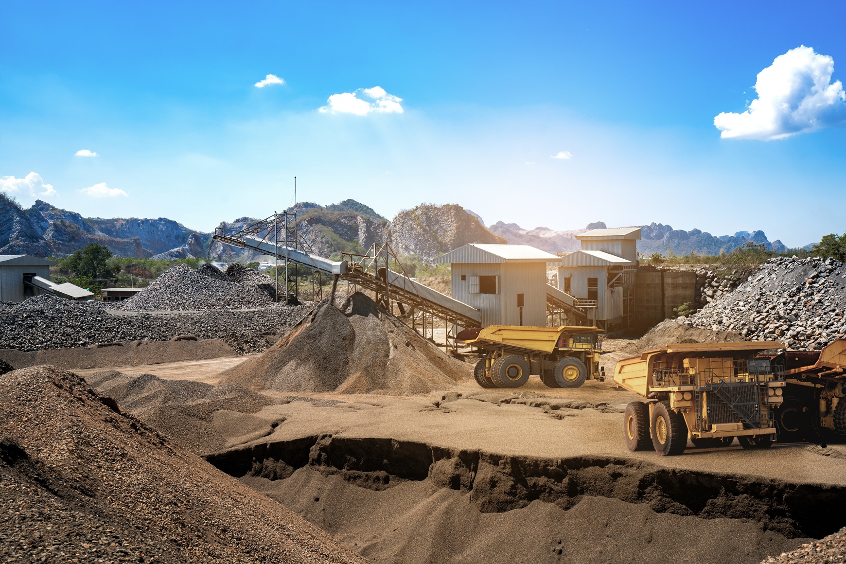 In gold mining, the distance between interest and control is everything