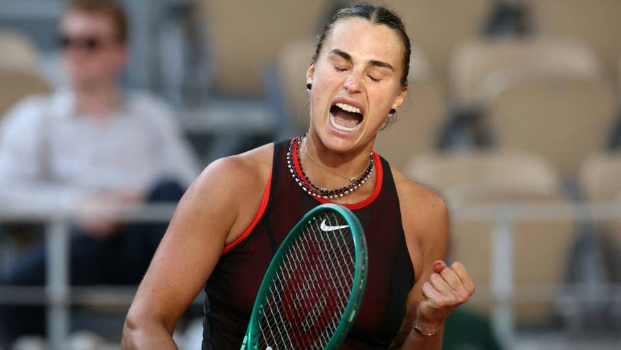 Paris: Sabalenka und Gauff locker in Runde drei