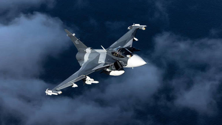 Ukraine to acquire 20 Gripen E/Fs as Sweden pledges donation of 16 ...