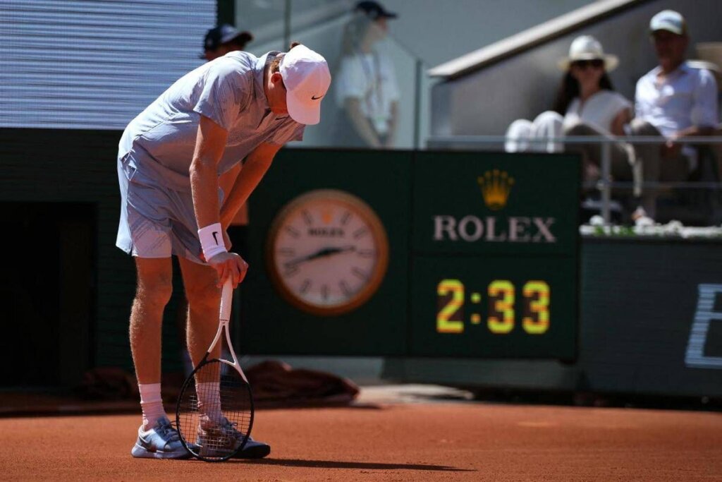 Sinner eliminato a Roland Garros, non allunga su Alcaraz: come cambia ...