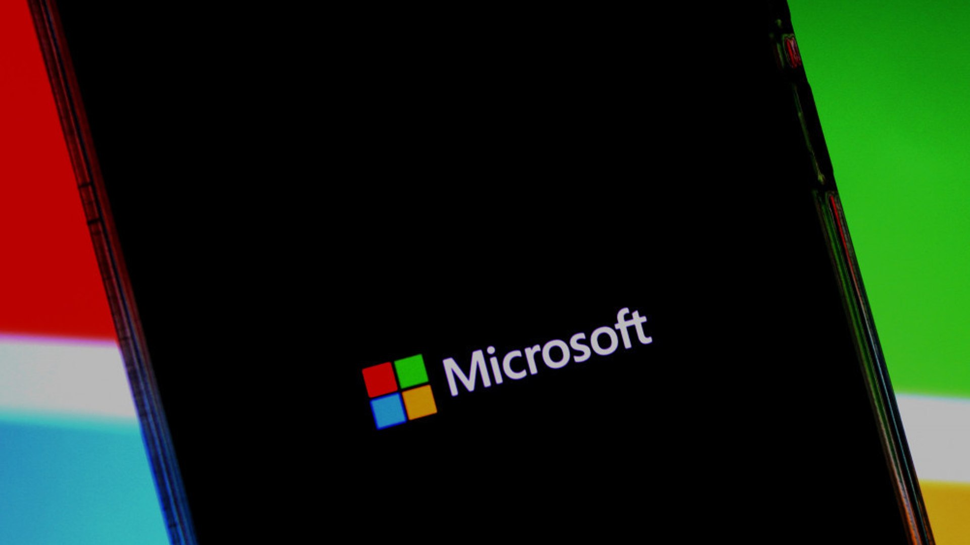 Microsoft warns hackers are using AI chatbots to lure users to fake ...