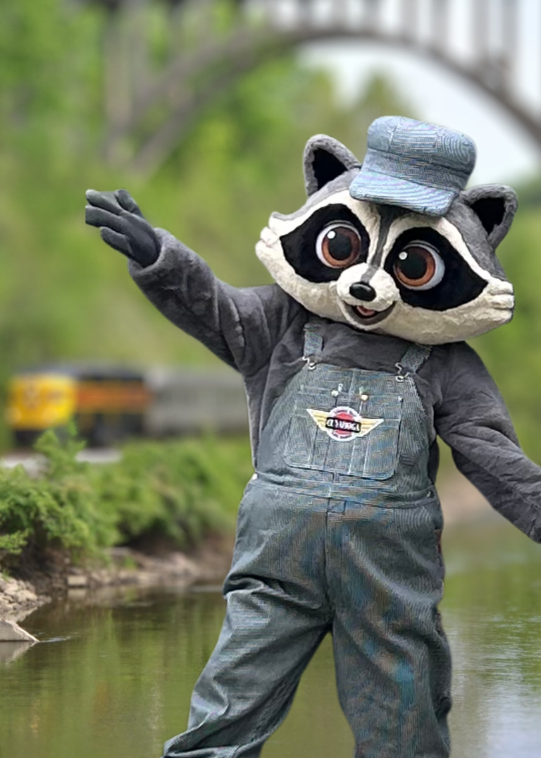 Cuyahoga Valley Scenic Railroad unveils new mascot 🚂🦝