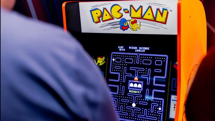 Tampa's favorite 80s and 90s throwback restaurant is closing for a new ...