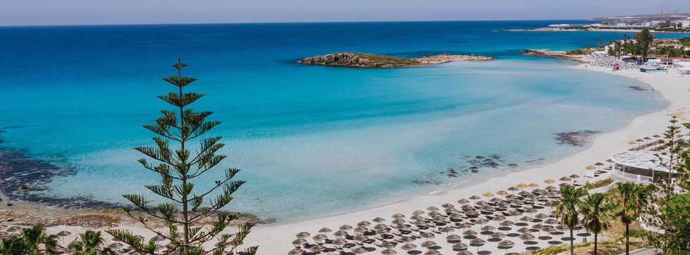 Idyllic beach with 12 hours of sunshine a day tops list of the warmest ...