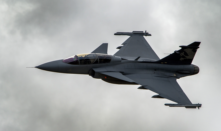 What is known about Gripen aircraft that Ukrainian forces will receive ...