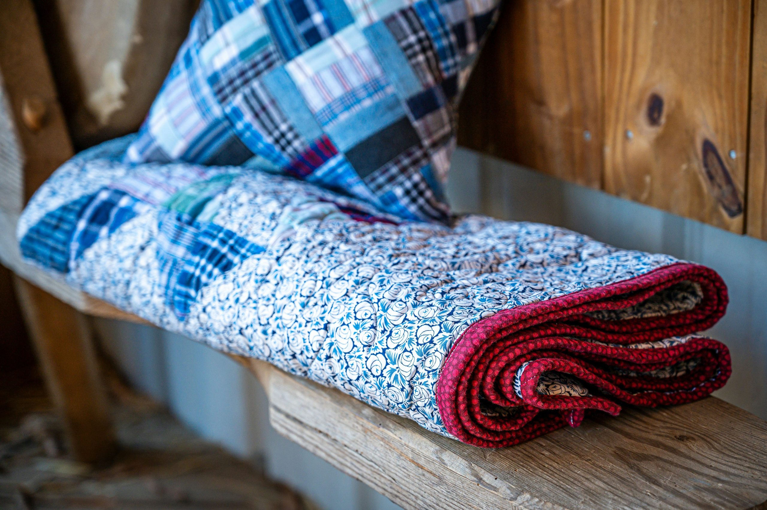17 secrets to selling vintage heirloom quilts for profit