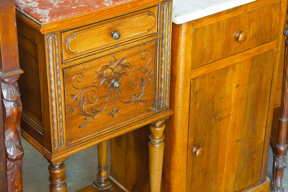 Simple tricks to spot valuable vintage wood pieces