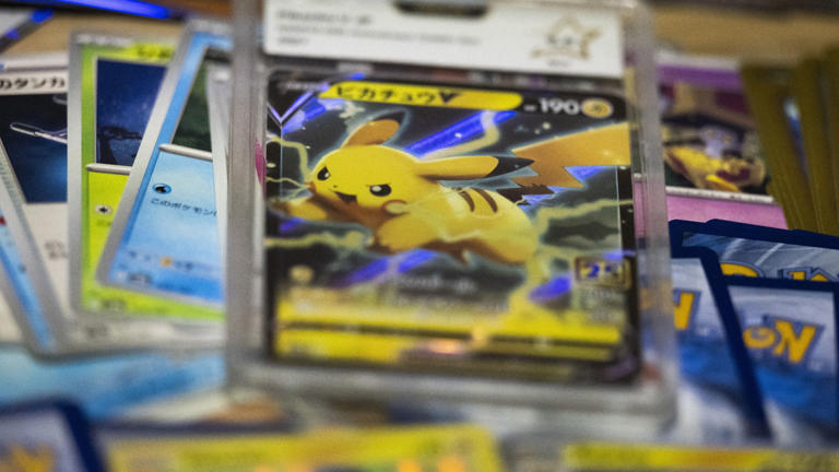 10 bilhões de cards de Pokémon foram impressas no último ano, e ainda ...
