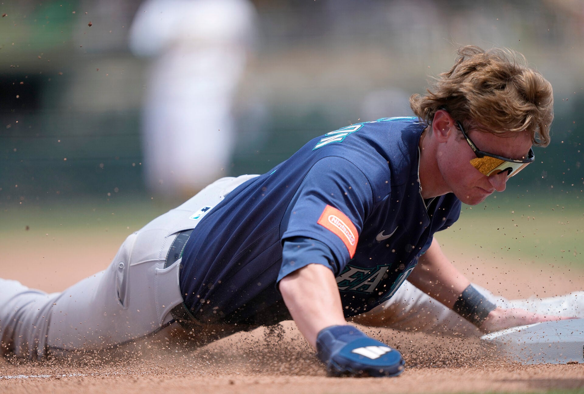 Why the Seattle Mariners are not treating Colt Emerson like a normal ...