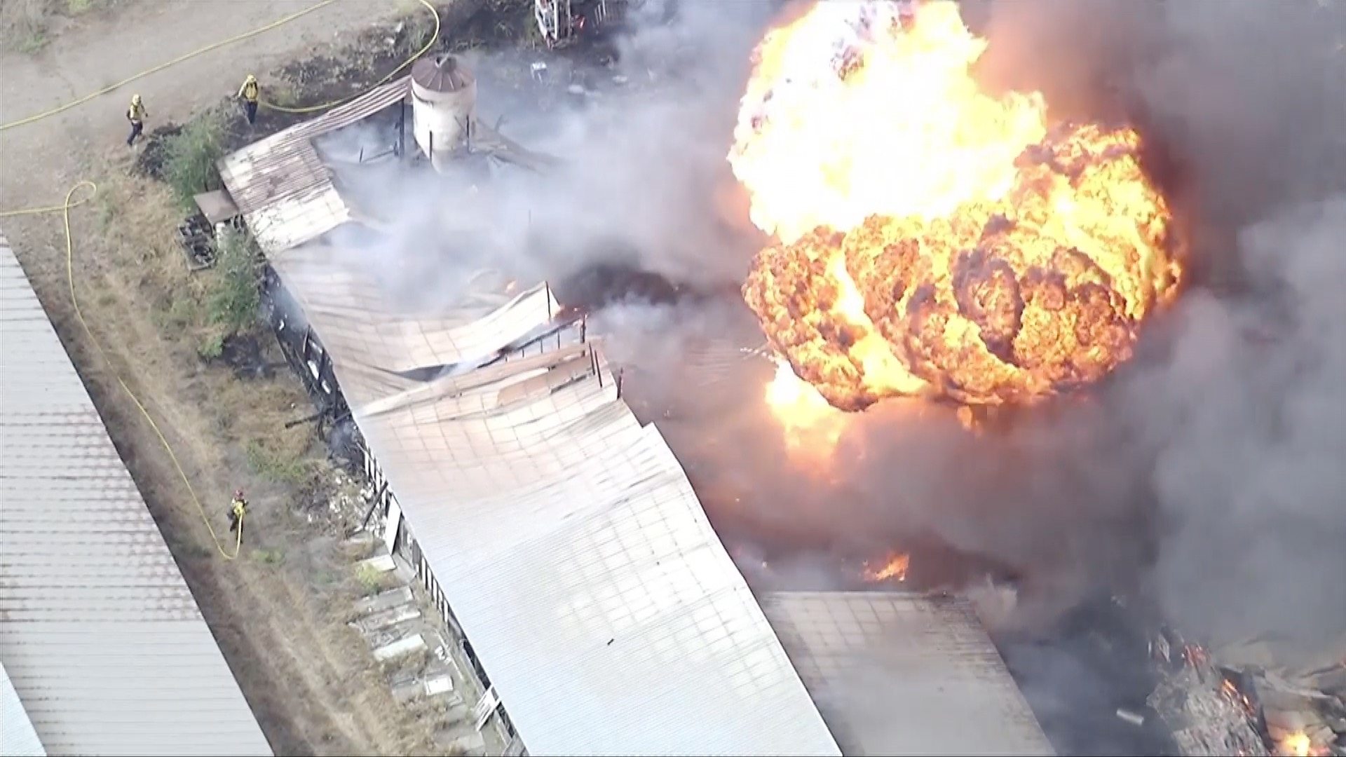 California winery blaze erupts in scorching fireballs