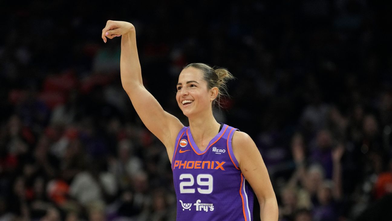 Fantasy women's hoops: Does your lineup need more 3-point shooting? Two ...