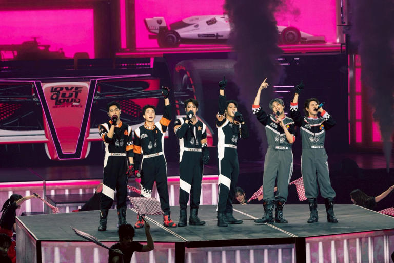 คอนเสิร์ต 2026: "LOVE OUT LOUD FAN FEST 2026: HEART RACE"