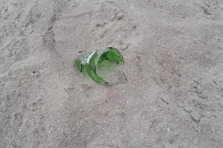 Broken glass, barbeques and piles of litter left on Cork beach after ...