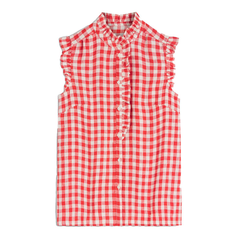 I've finally found a sleeveless top that gives the perfect amount of ...