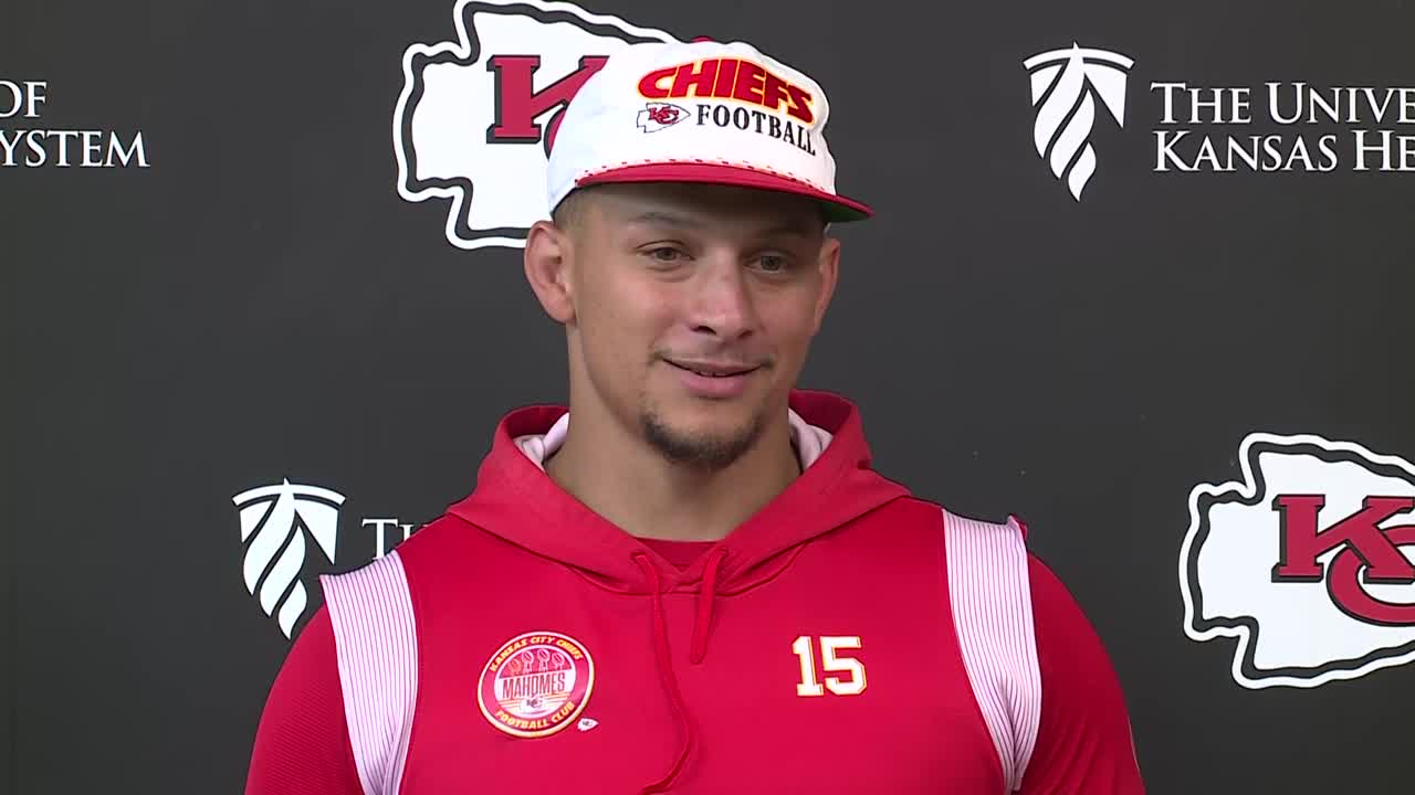 Andy Reid, Patrick Mahomes and Trey Smith speak with the media after ...