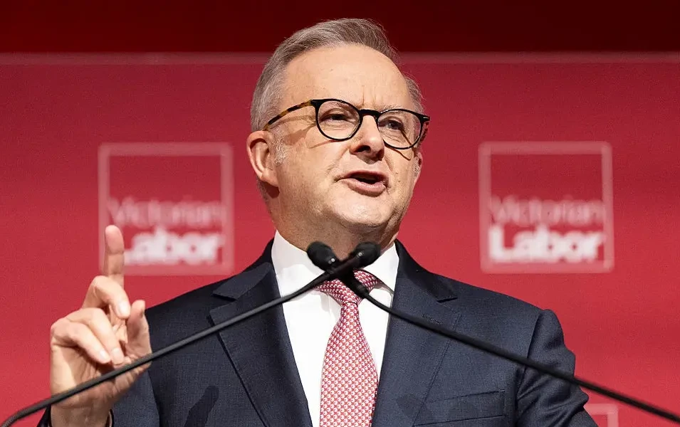 Government unveils $47b housing plan amid tradie shortage fears