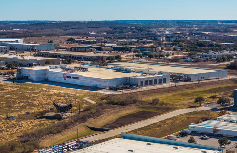 From Texas to New York, resistance to data centers is growing