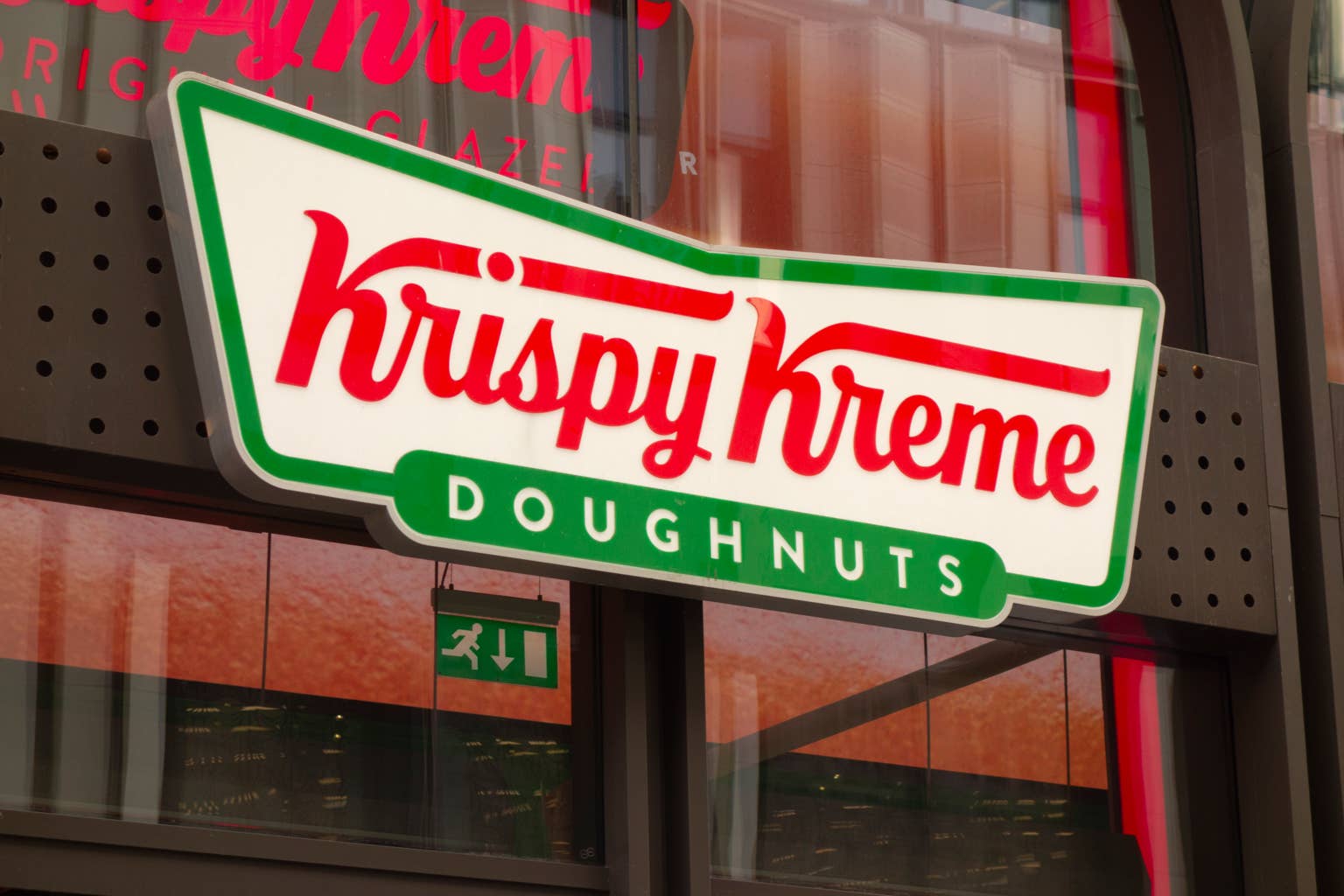 Americans to recieve $3,500 each after doughnut chain settles lawsuit