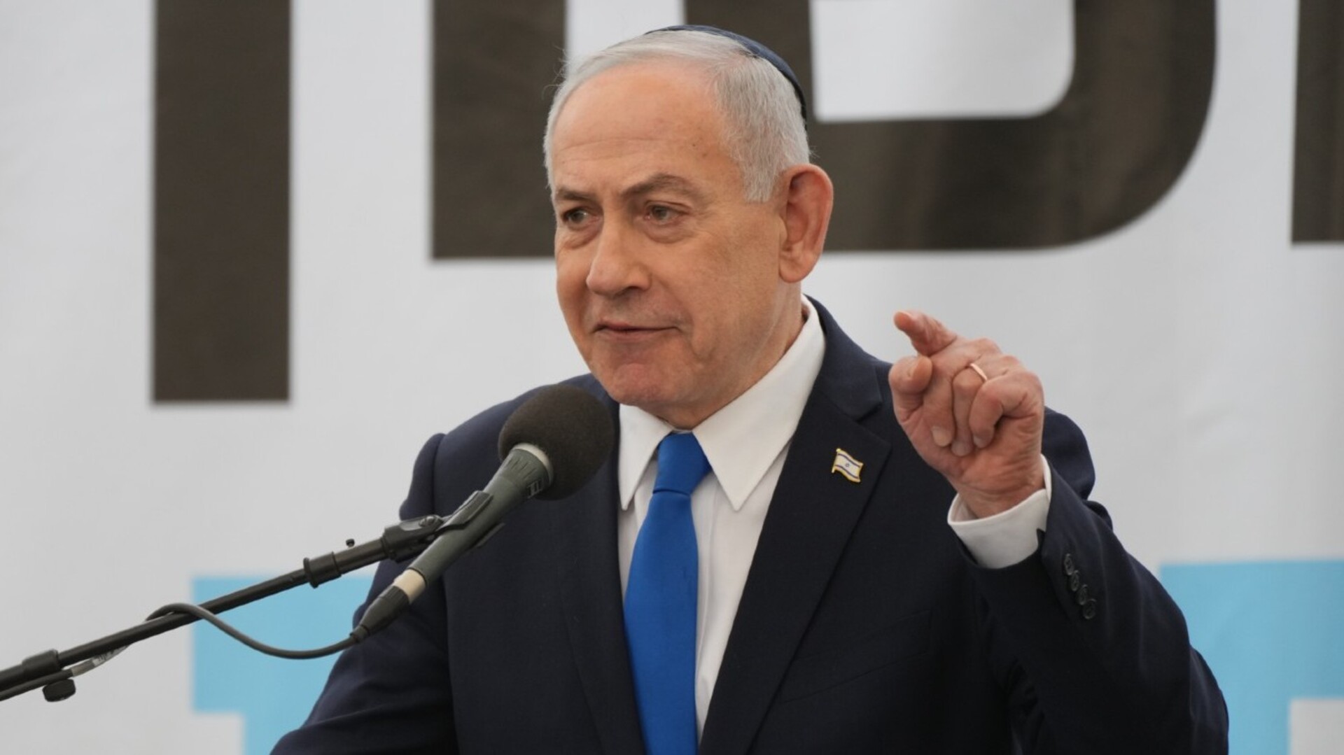 Netanyahu directs Israeli forces to take control of 70 per cent of Gaza