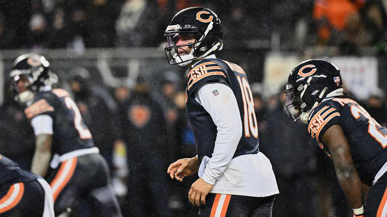 Bears fail to inspire confidence in latest win total predictions from SI