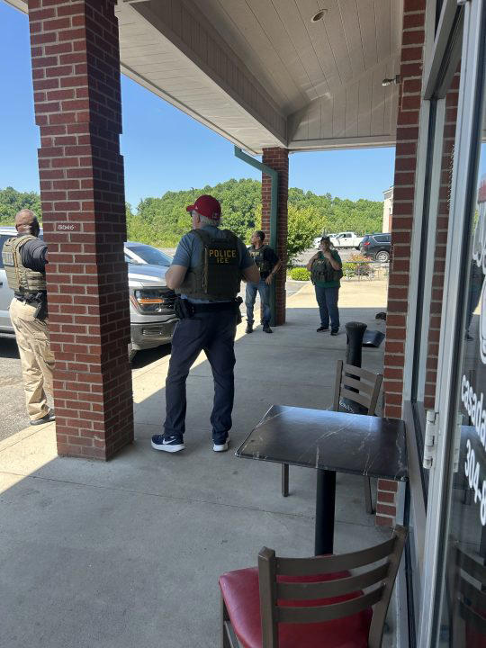 ICE arrests several people at Harrison County Mexican restaurant