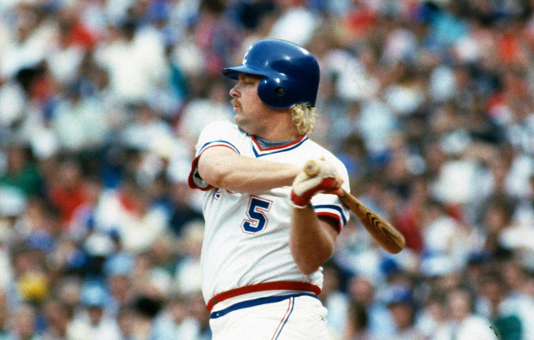 Let's watch Bob Horner hit four homers in one game for the Braves back ...