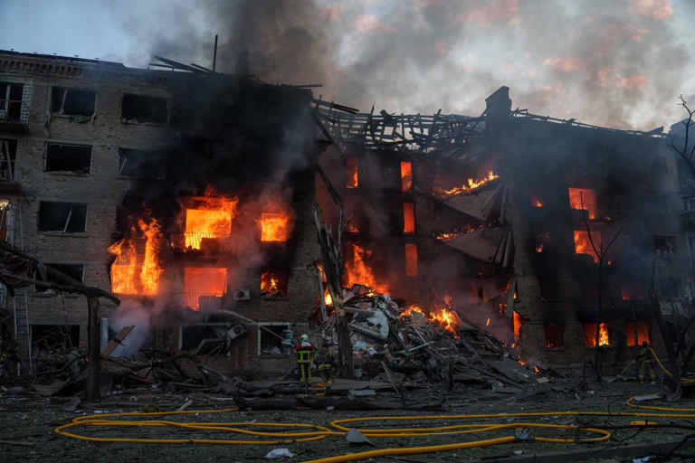 Nearly 500,000 Russian soldiers have died in Ukraine war, Britain says
