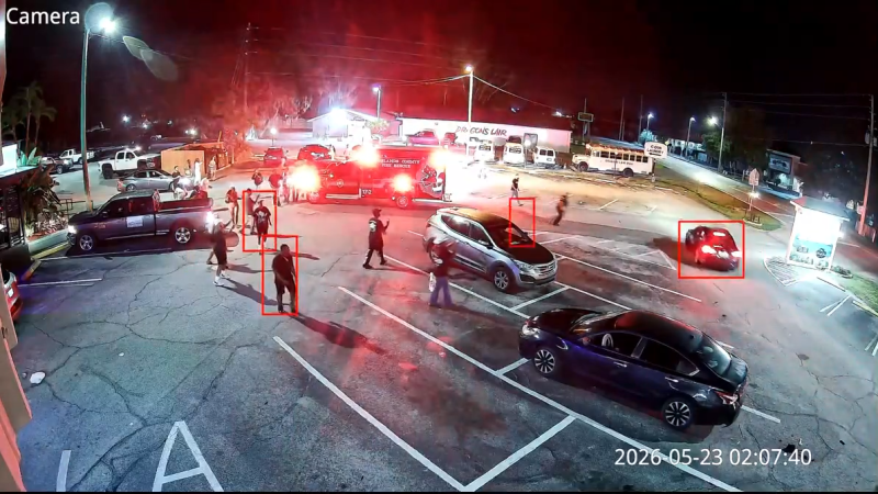 3 charged after driver swerves, strikes crowd outside Sebring bar: police