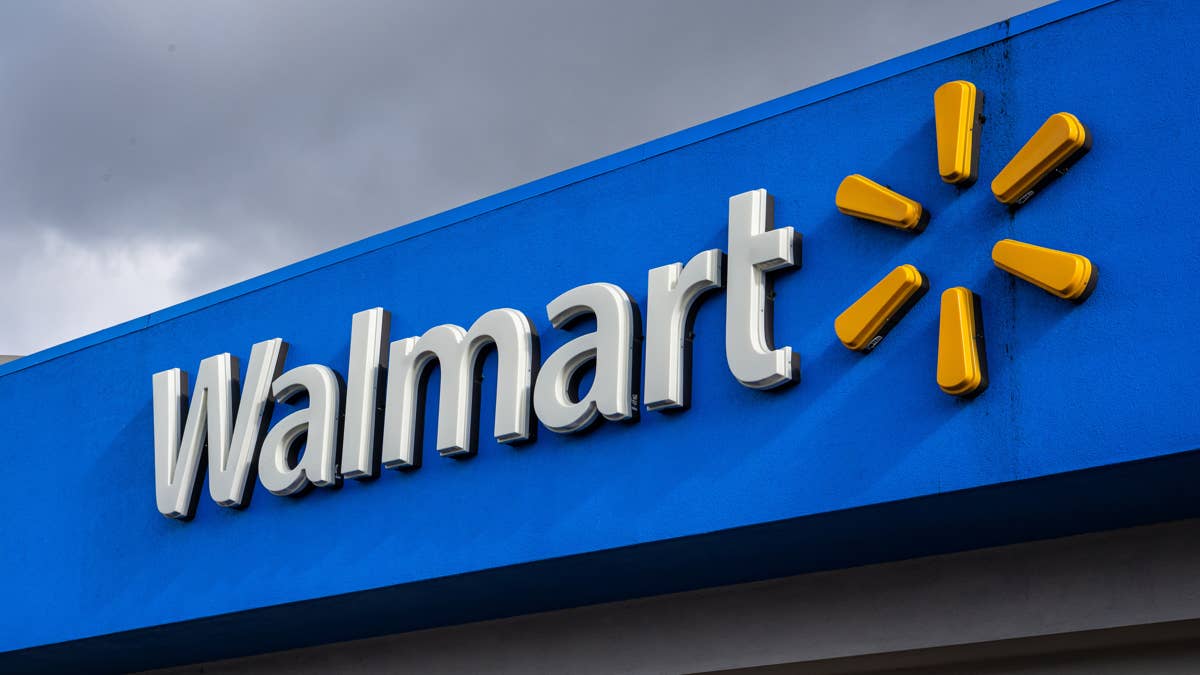 Walmart is selling moisture-wicking T-shirts for only $2. No, that's ...