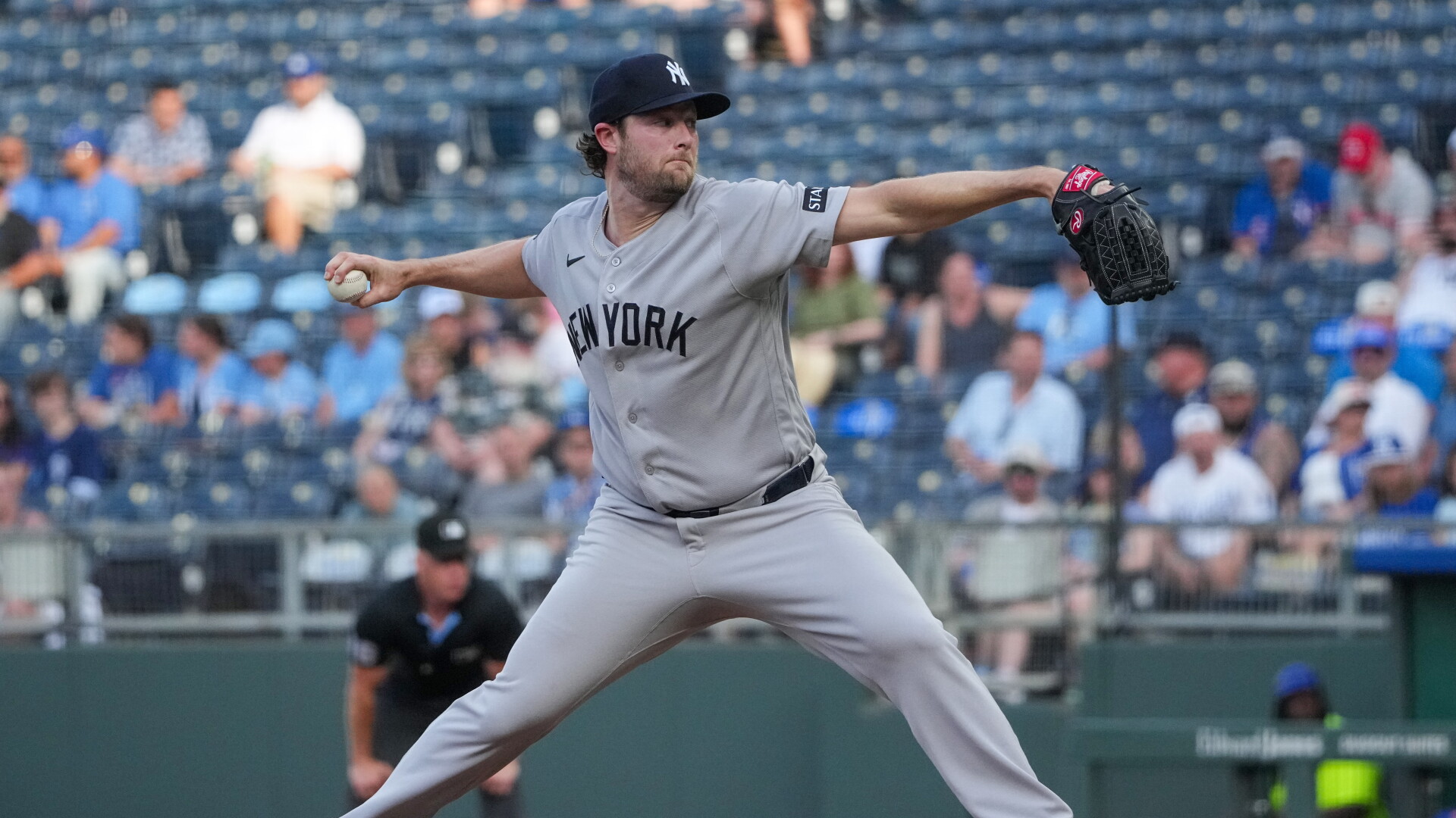 Gerrit Cole dazzles again in his second start back, sending the Yankees ...