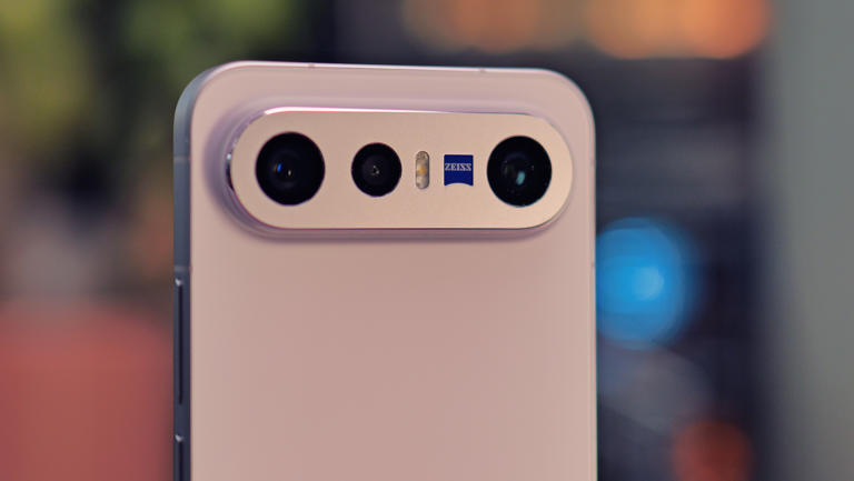 Vivo X300 FE review: A pocketable charmer
